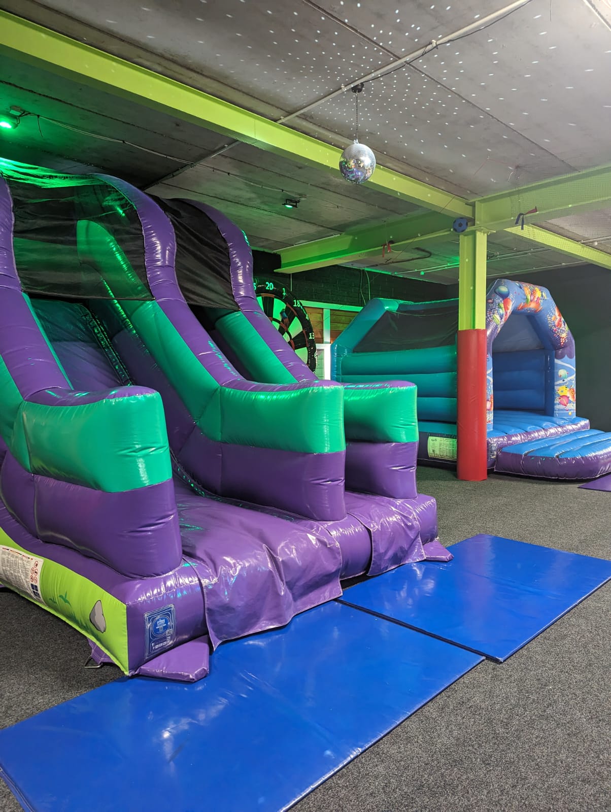 Party Invites – Cross Castles Party Rooms